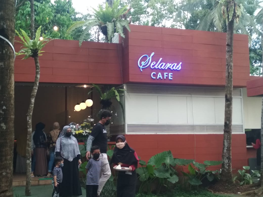 Betah, Nikmati Wisata Kuliner di Selaras Cafe, Dengan Suguhan Keasrian ...
